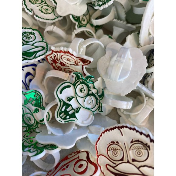 Animal Rings | Toys | Childrens Vintage Bubble Gum Machine Novelty ...